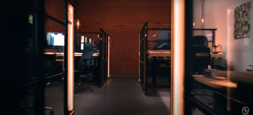 WorkNest® Cube C - Modern Glass Cubicle – VersaDesk